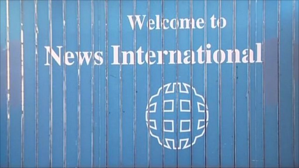 Third journalist arrested and bailed since hacking inquiry re-opened ...