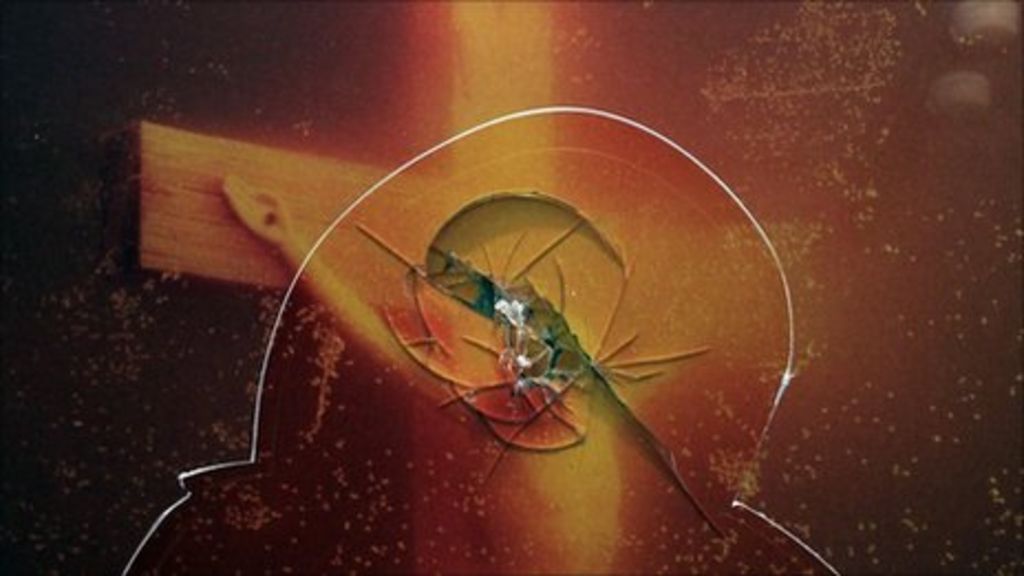 Controversial artwork Piss Christ vandalised in France - BBC News