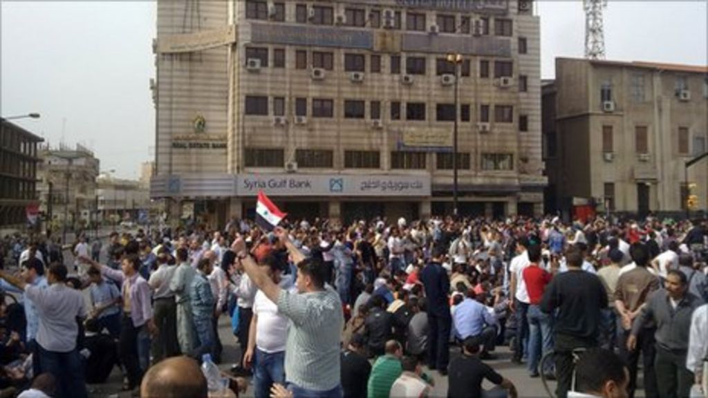 Syria protests: Assad to lift state of emergency - BBC News