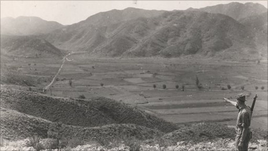 Gloucester exhibition remembers Battle of Imjin River - BBC News