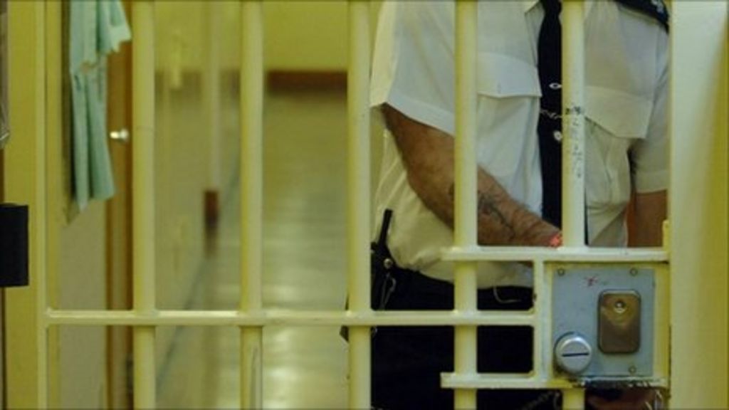 HMP Preston officers in court over death of inmate - BBC News