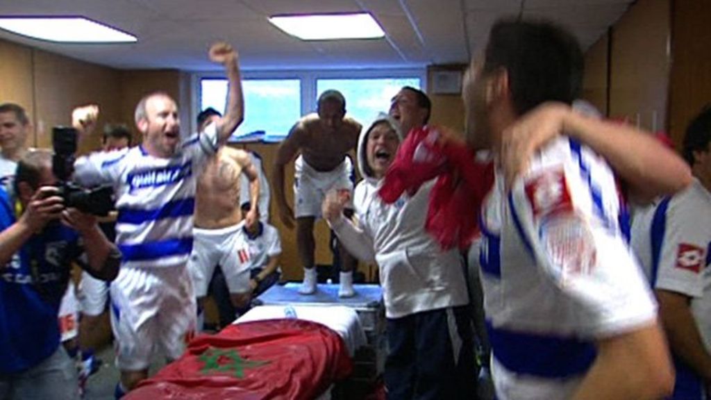 Wild celebrations as QPR are promoted from the Championship - BBC Sport