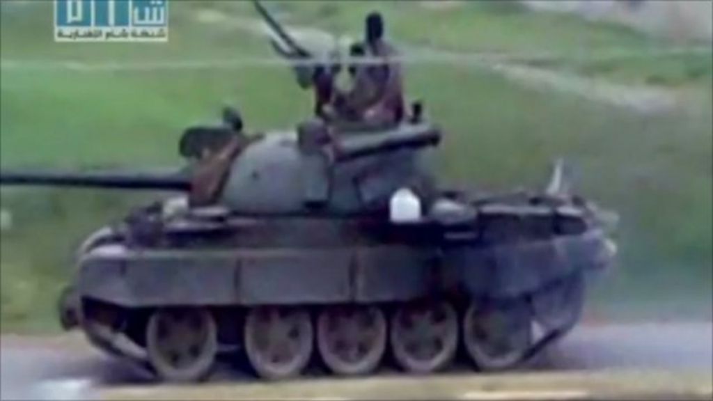 Syria: Tanks 'move into Damascus suburbs' - BBC News