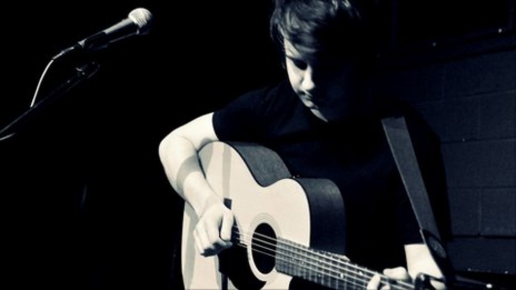BBC Introducing: The Lake Poets from Sunderland - BBC News
