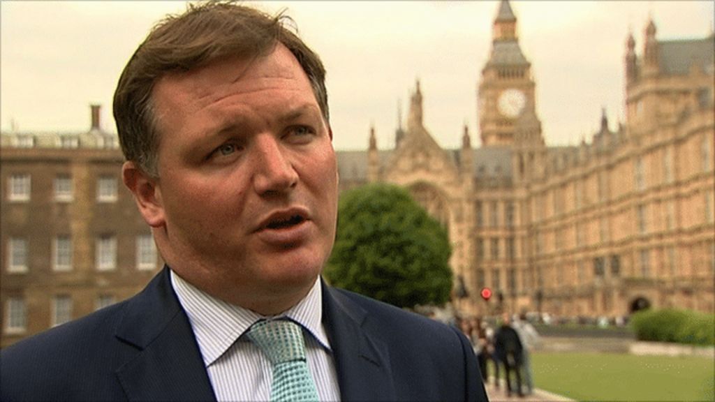 Damian Collins calls for 'proper' Fifa investigation - BBC Sport