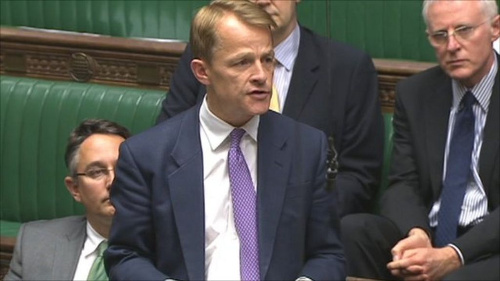 David Laws apologises to Commons over expenses - BBC News
