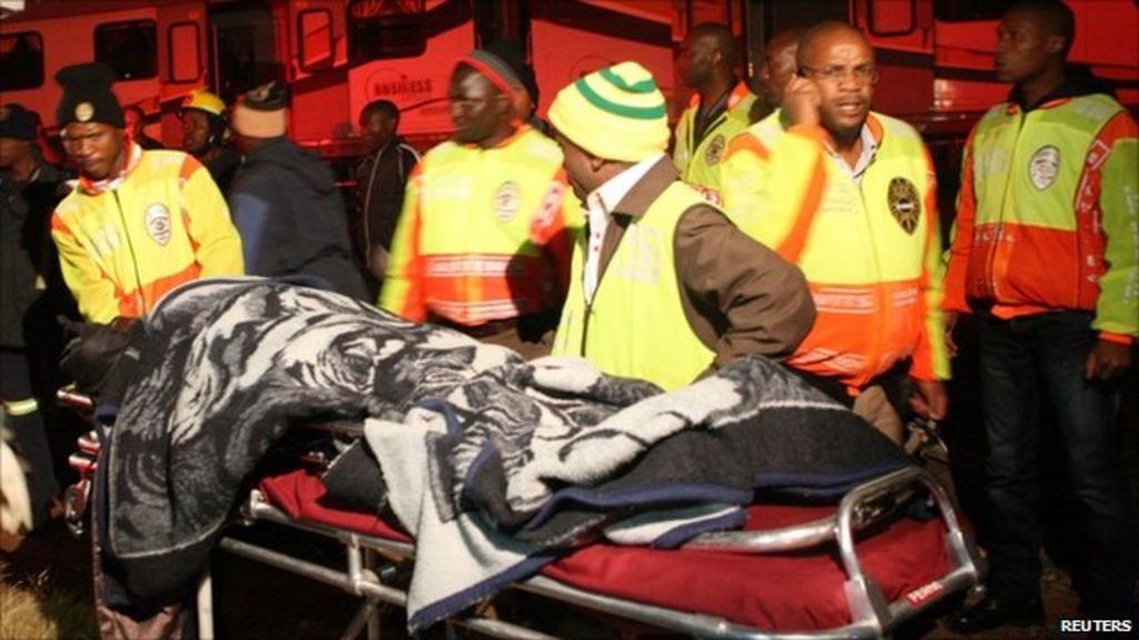 Train crash injures hundreds in Soweto, Johannesburg - BBC News