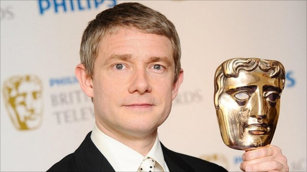 Sherlock Holmes actor Martin Freeman wins Bafta - BBC News