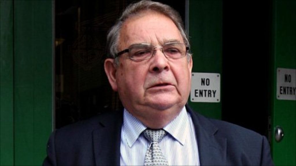 Lord Hanningfield seeks damages over 'unlawful arrest' - BBC News