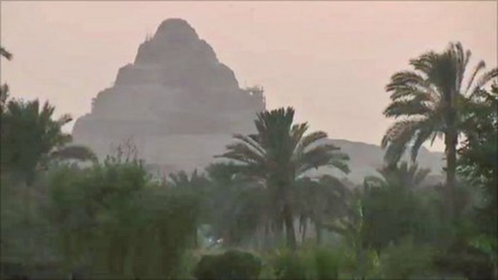 Newport firm stabilises Egypt's earthquake-hit pyramid - BBC News