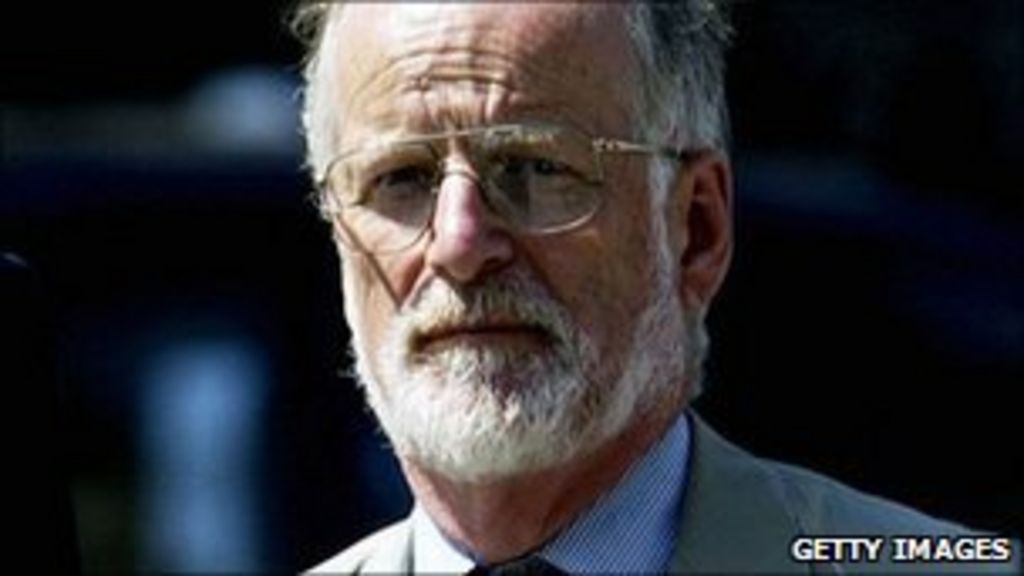 Dr David Kelly inquest ruling challenge fails - BBC News