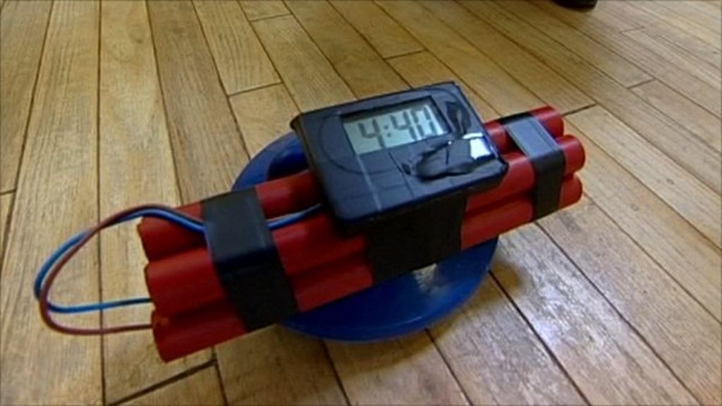 Andrew Dilnot report due on long-term care costs - BBC News
