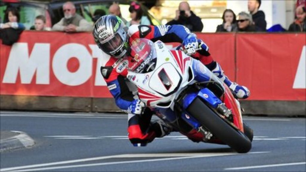 'TT' motorcycle race campaign starts on Isle of Wight - BBC News