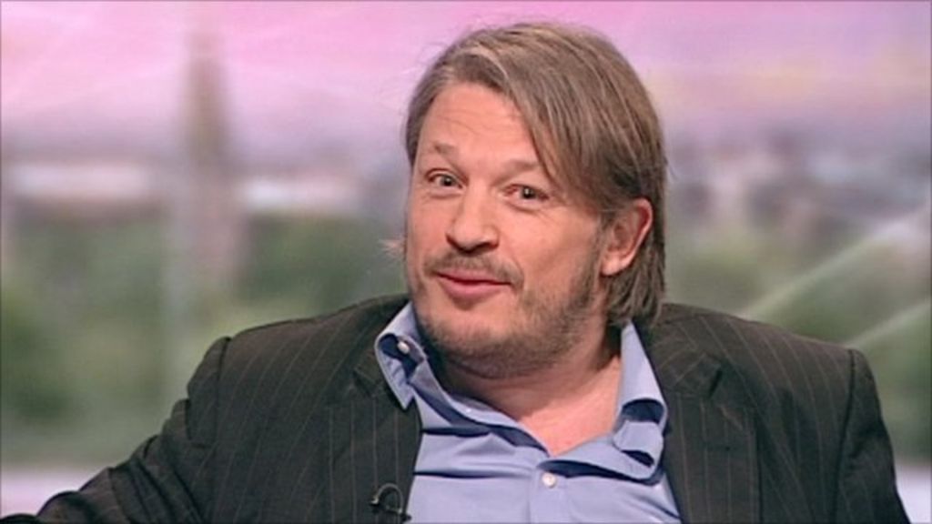 Comedian Richard Herring declares love to girlfriend - BBC News