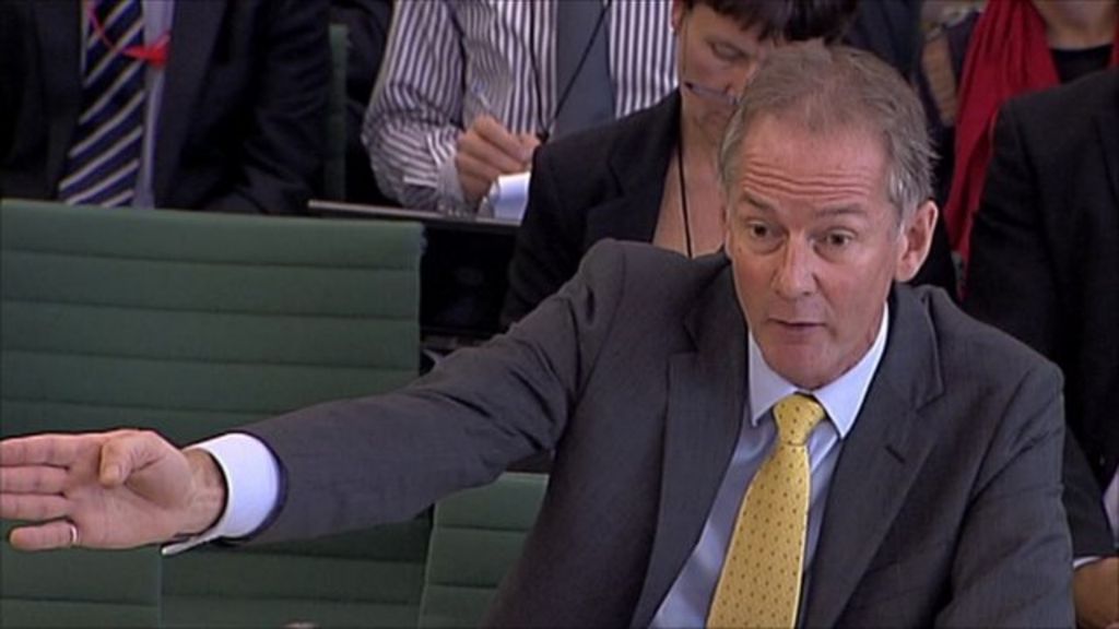 Media cash question sparks Andy Hayman fury - BBC News