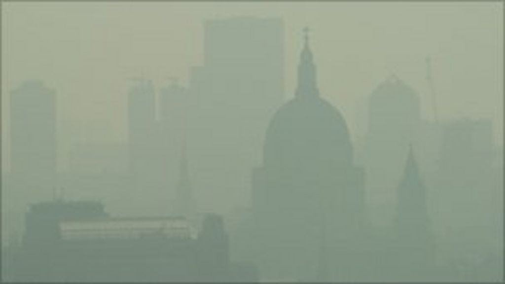 London gets more time to control air pollution - BBC News