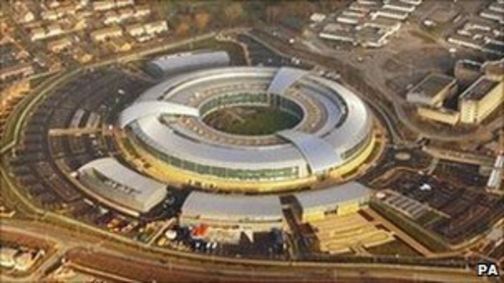GCHQ in Cheltenham struggles to keep 'internet whizzes' - BBC News