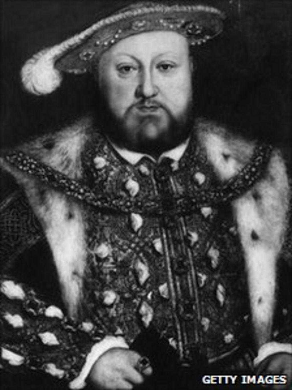 Earl of Cardigan's Savernake estate in 'financial woes' - BBC News