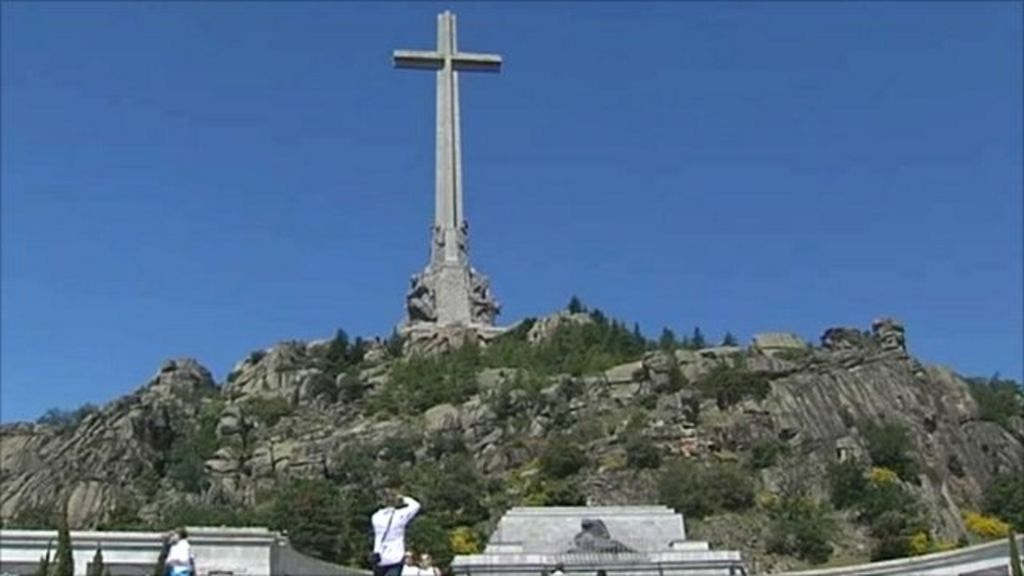 Francisco Franco memorial opens fresh wounds in Spain - BBC News