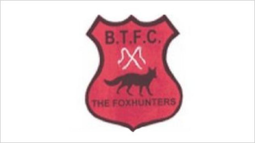 Bicester Town FC told to quit ground - BBC News