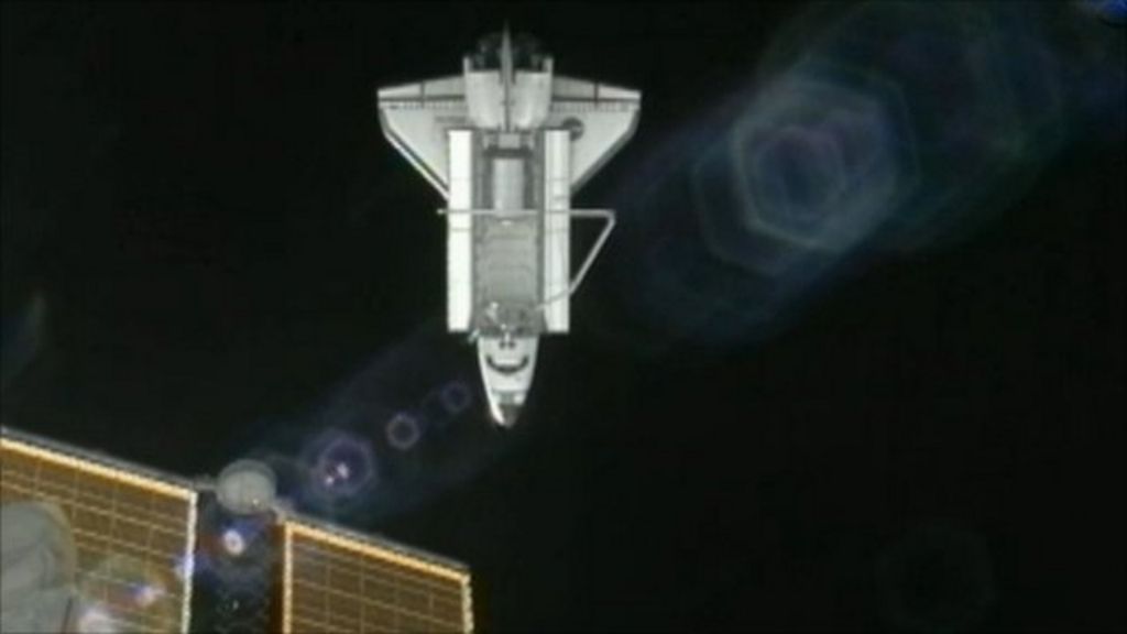 Atlantis commander's farewell to ISS - BBC News