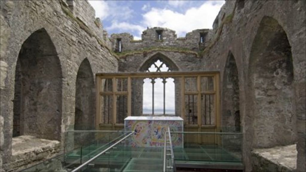 Oystermouth Castle at Mumbles reopens after £1m refit - BBC News
