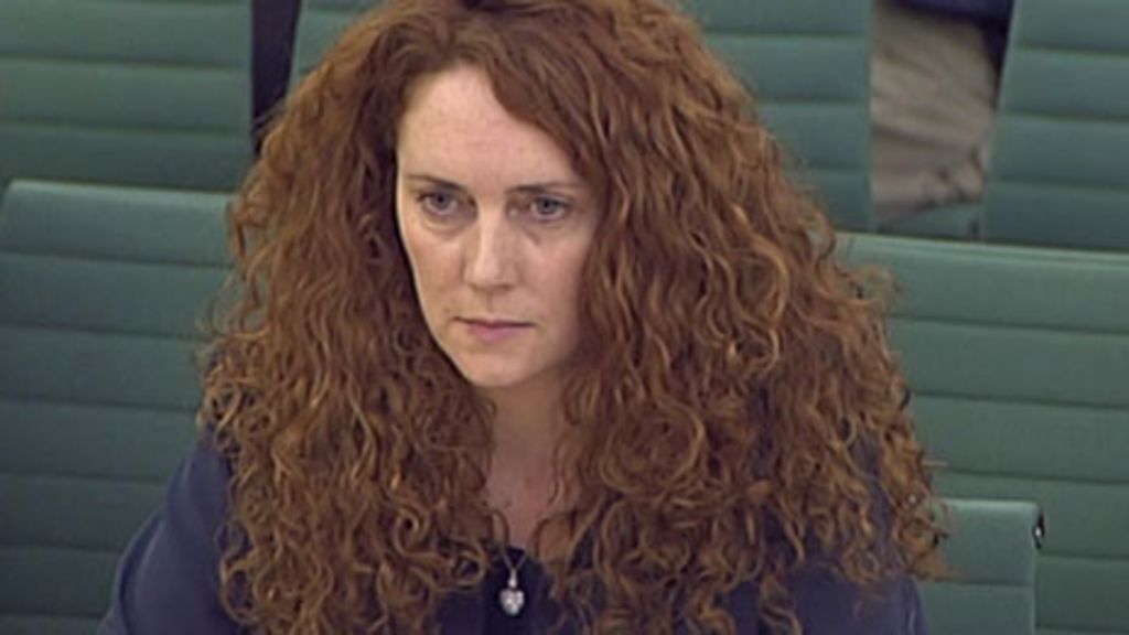 Rebekah Brooks: News International acted decisively - BBC News
