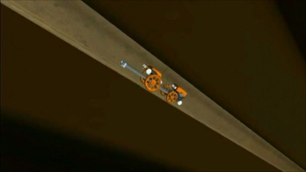 Robot Djedi seeks secrets of the Great Pyramid - BBC News