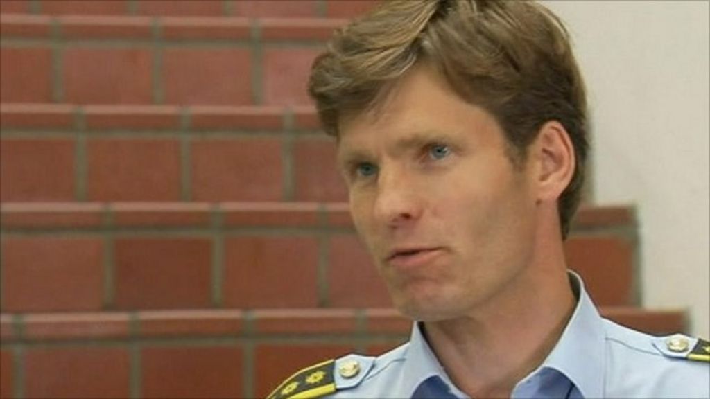 Anders Breivik 'had several targets in mind' say police - BBC News