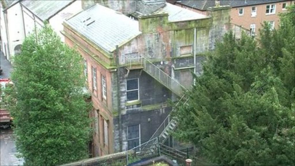 Peter Pan house to be children's centre - BBC News