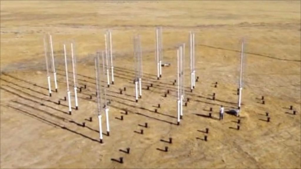 Engineers work on new wind farm design - BBC News