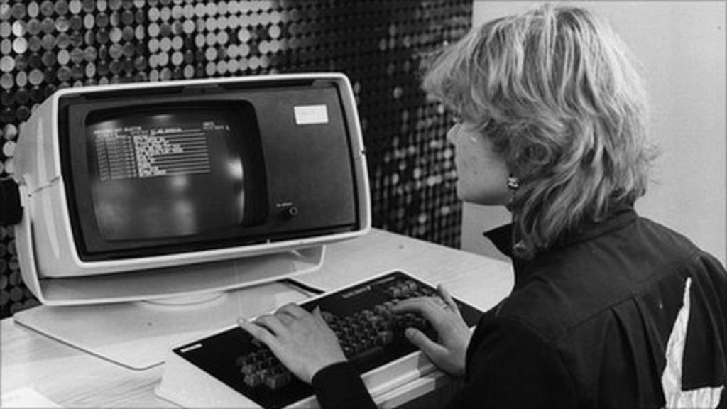 When to pull the plug on old software - BBC News