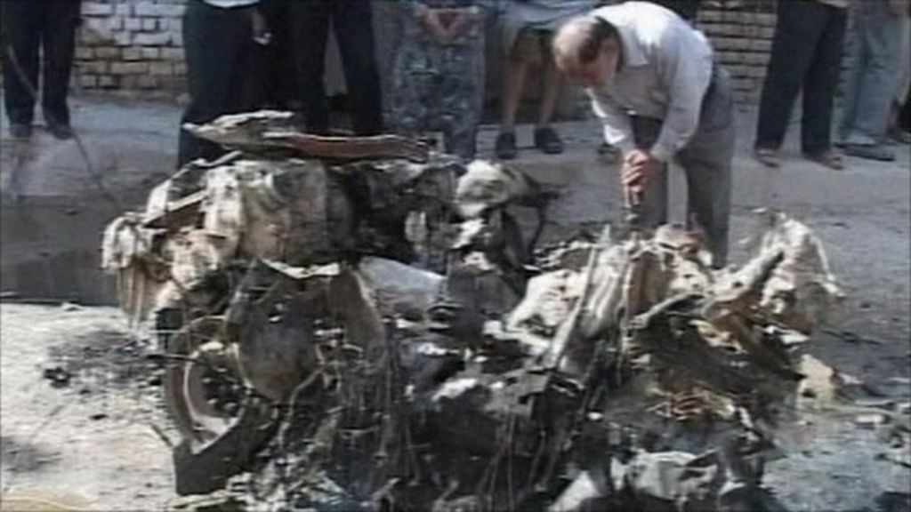Iraqi city, Kut, hit by twin bomb attack - BBC News