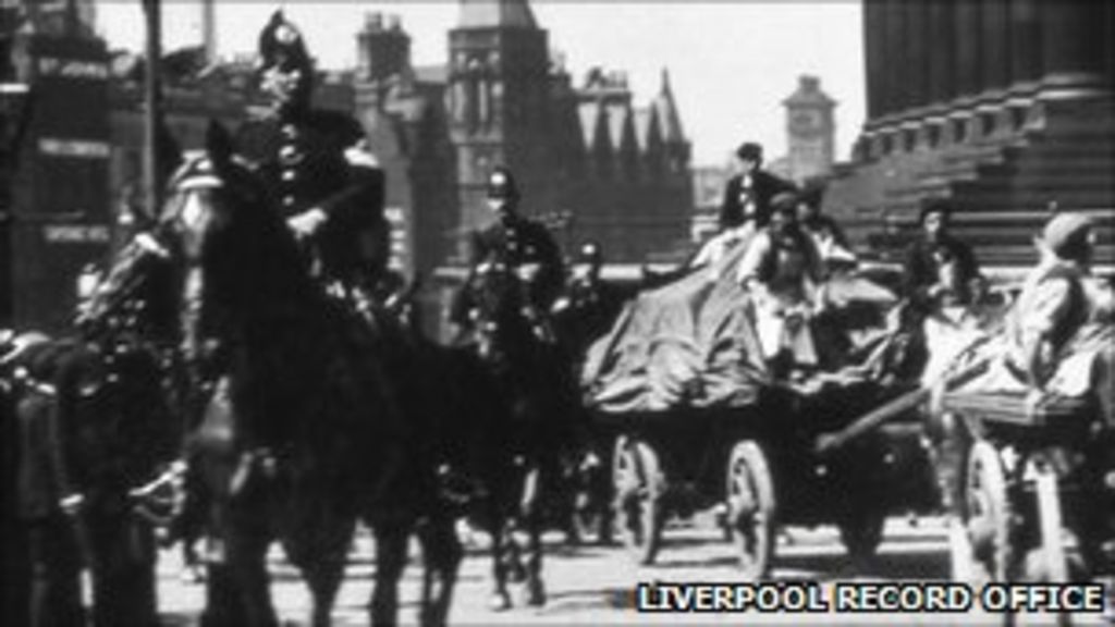 Liverpool's fatal 1911 riots remembered - BBC News
