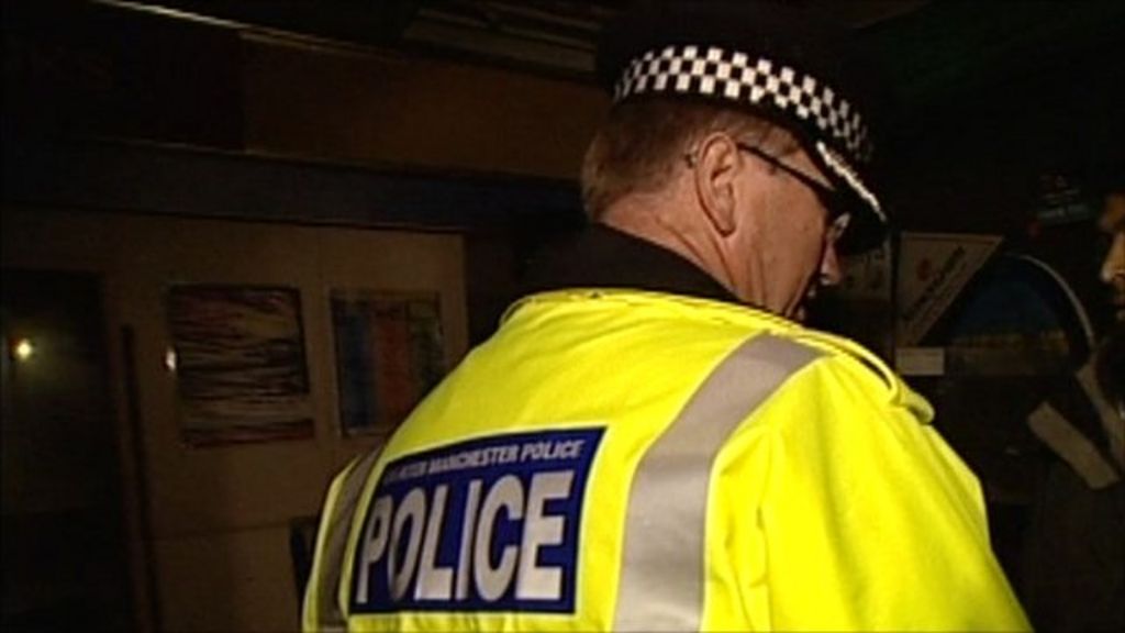 Riots: Police could get wider curfew powers - BBC News