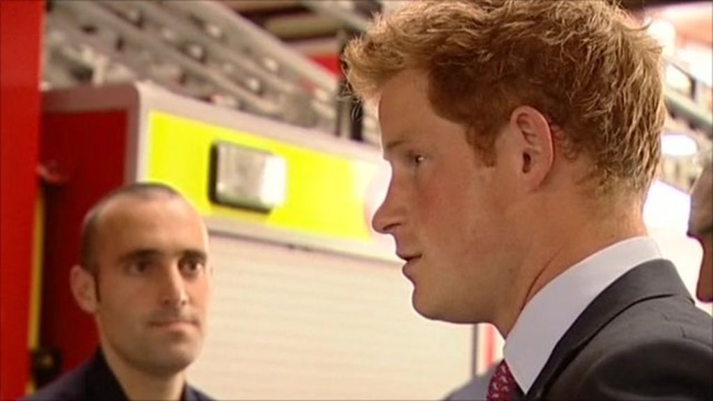 Prince Harry meets Salford firemen after riots - BBC News