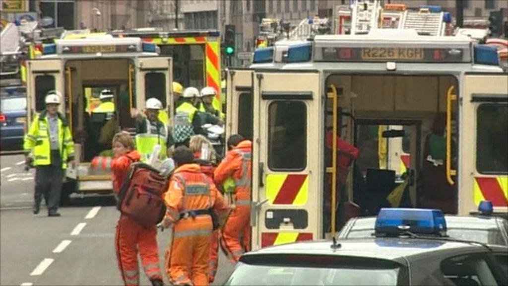 2005: London attacks - BBC News
