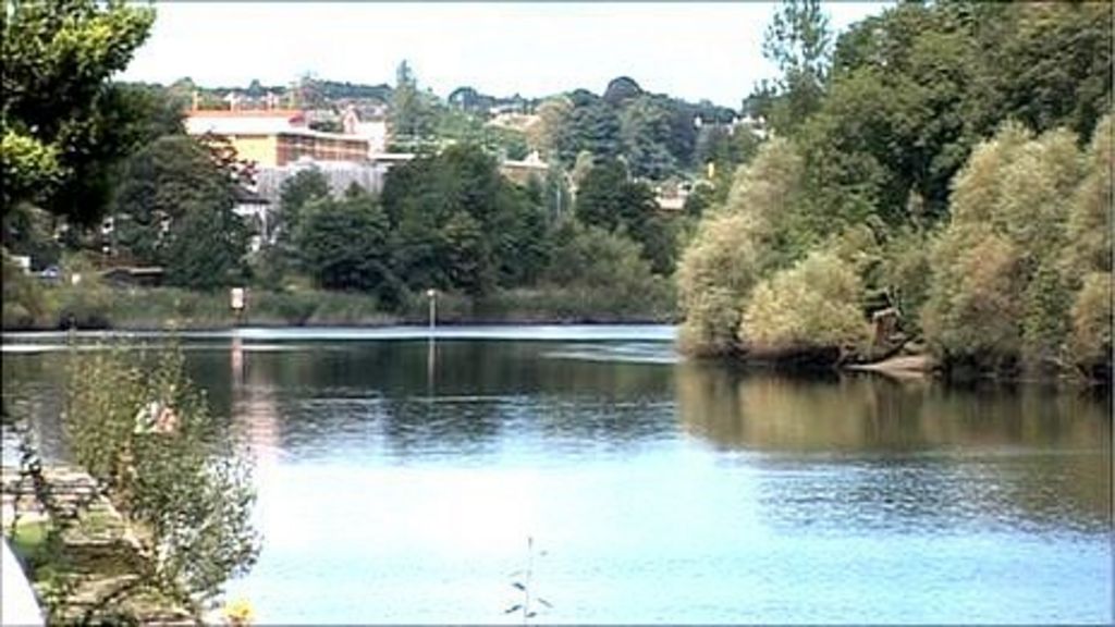 Not all going with the flow on the River Bann - BBC News
