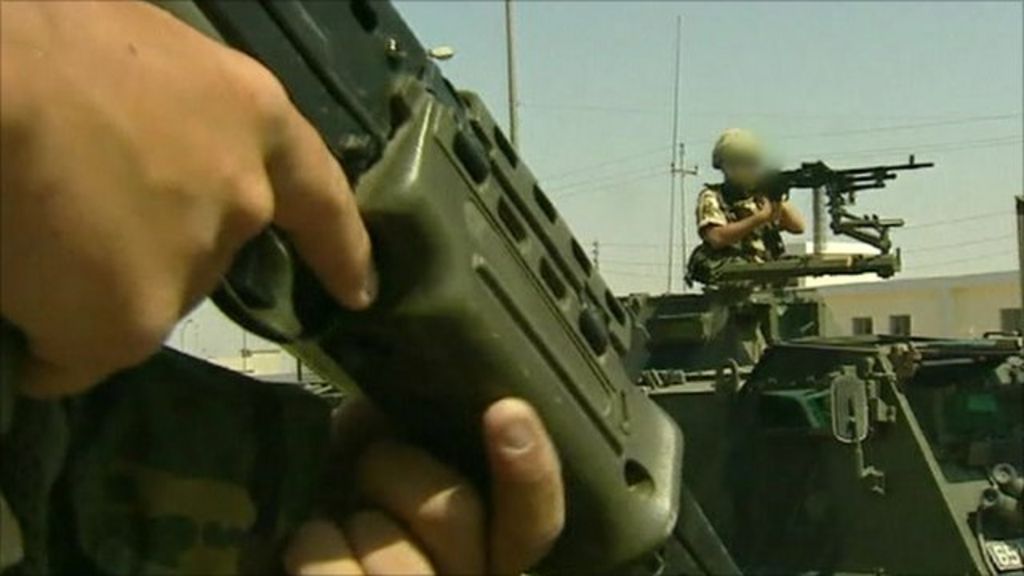 Baha Mousa: Army 'cleared' in Iraq torture probe - BBC News