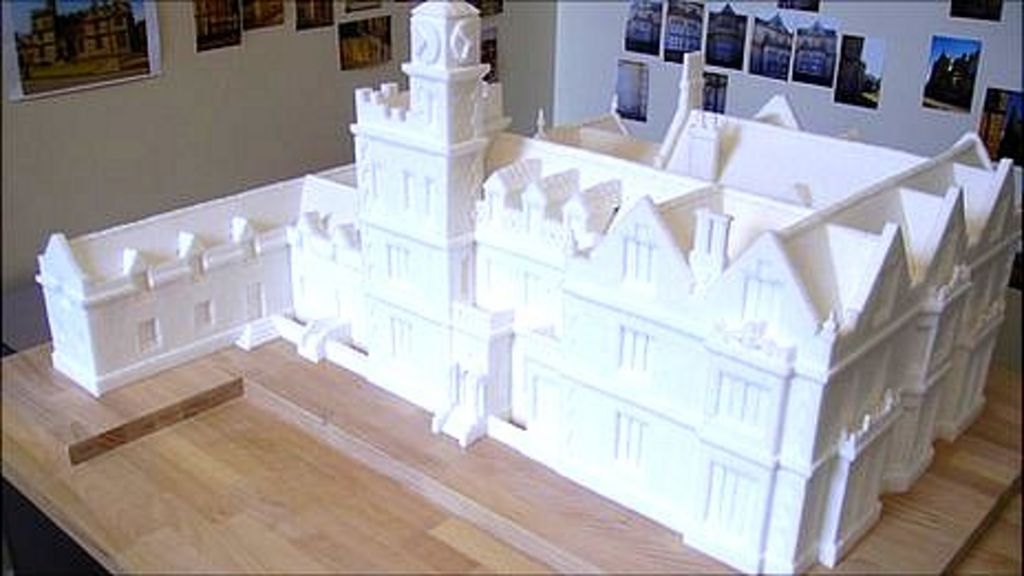 Bangor Castle recreated in sugar cubes - BBC News