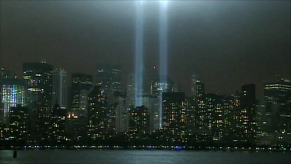9/11: US 'honours the memory' of attack victims - BBC News