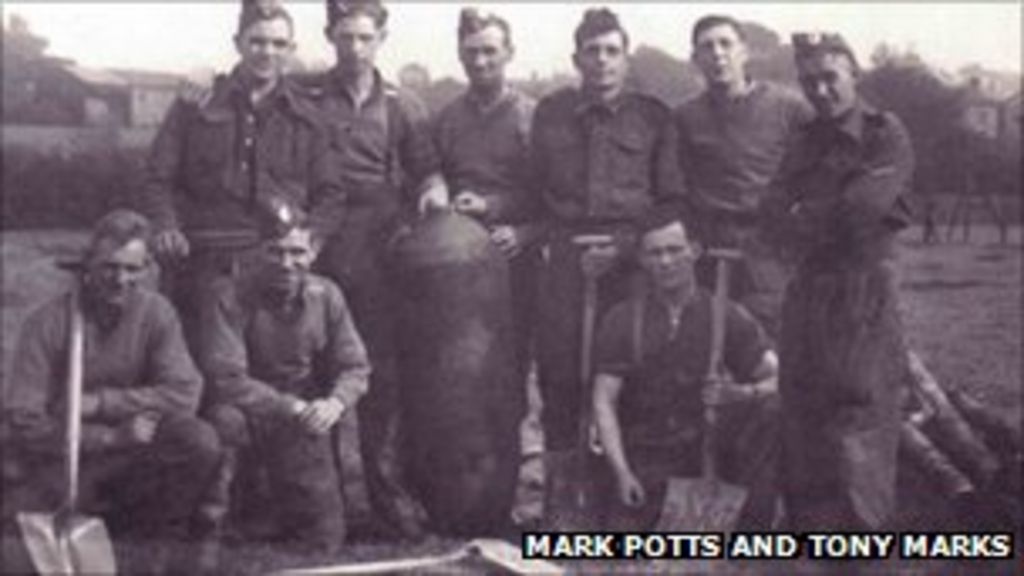 Search for World War II Royal Engineers bomb squad - BBC News