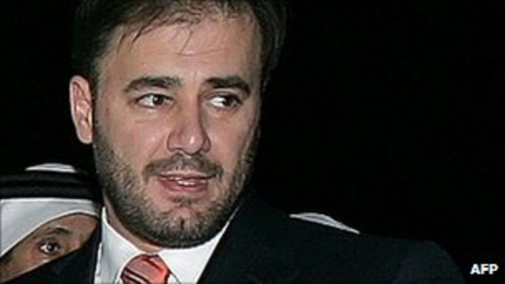 Al-Jazeera boss Wadah Khanfar steps down - BBC News