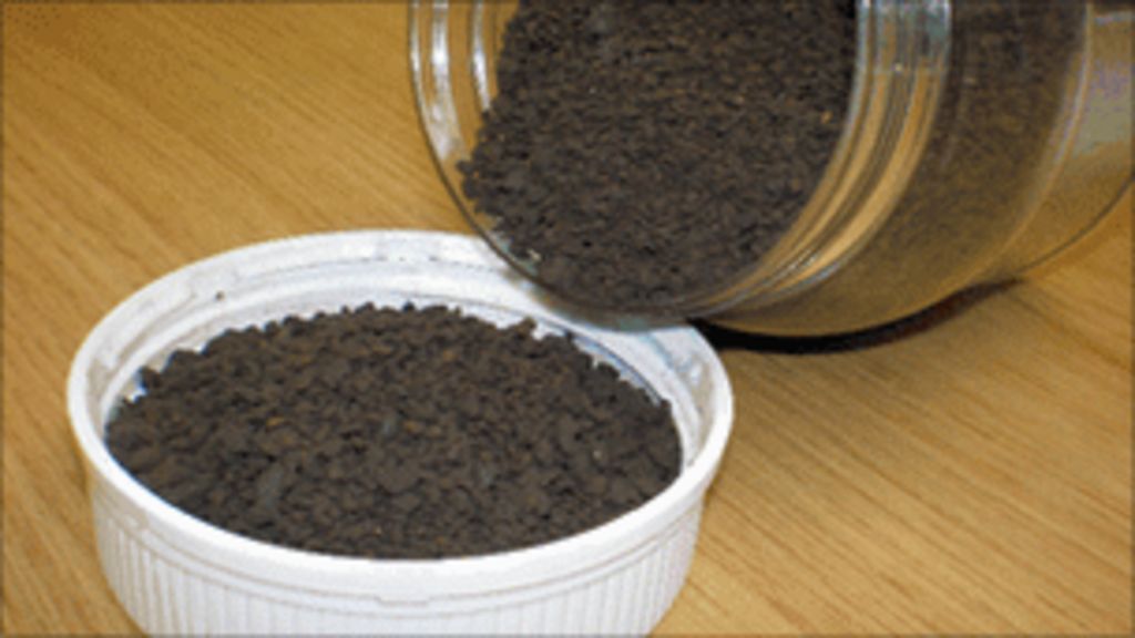 Thames Water: 'poo flakes could reduce customer bills' - BBC News