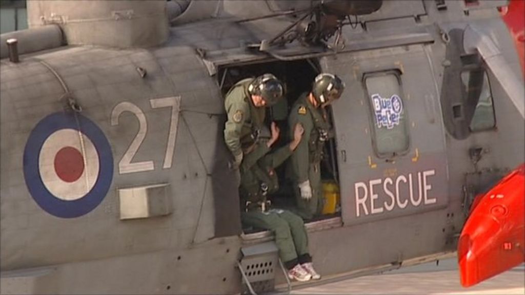 Blue Peter touches down in Salford - BBC News