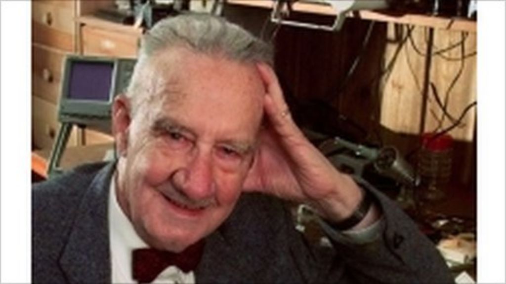 Implantable pacemaker inventor Wilson Greatbatch dies - BBC News