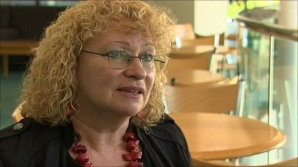 Surgeon on 'stem-cell' fat grafts for cancer patients - BBC News