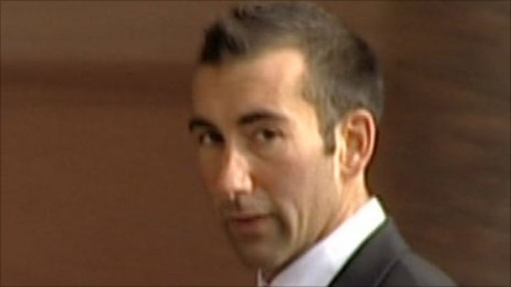 Ex-Leeds director Simon Morris jailed for blackmail - BBC News