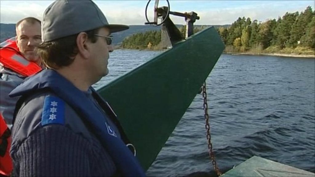 Return to Norway's Utoeya island - BBC News