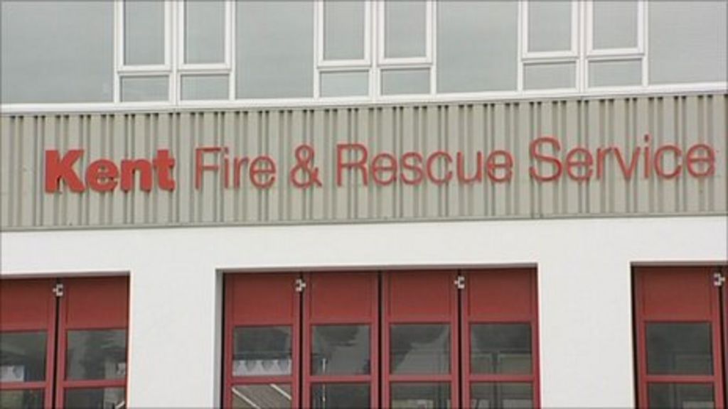 Eight Kent fire stations to close after plans approved - BBC News